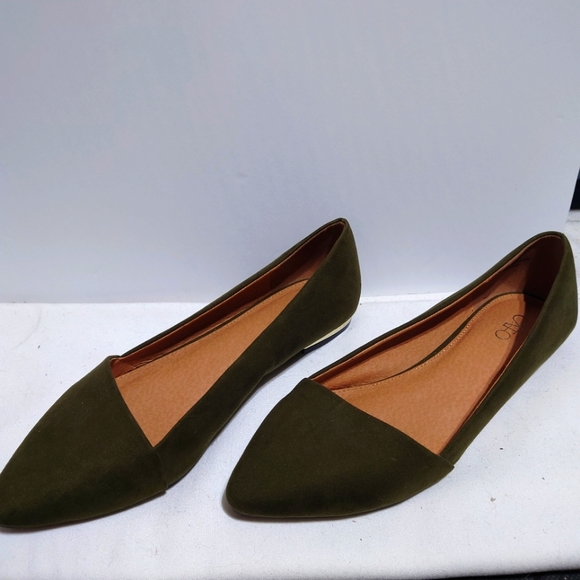 Cato | Shoes | Cato Suede Army Green Flats Size 8 | Poshmark